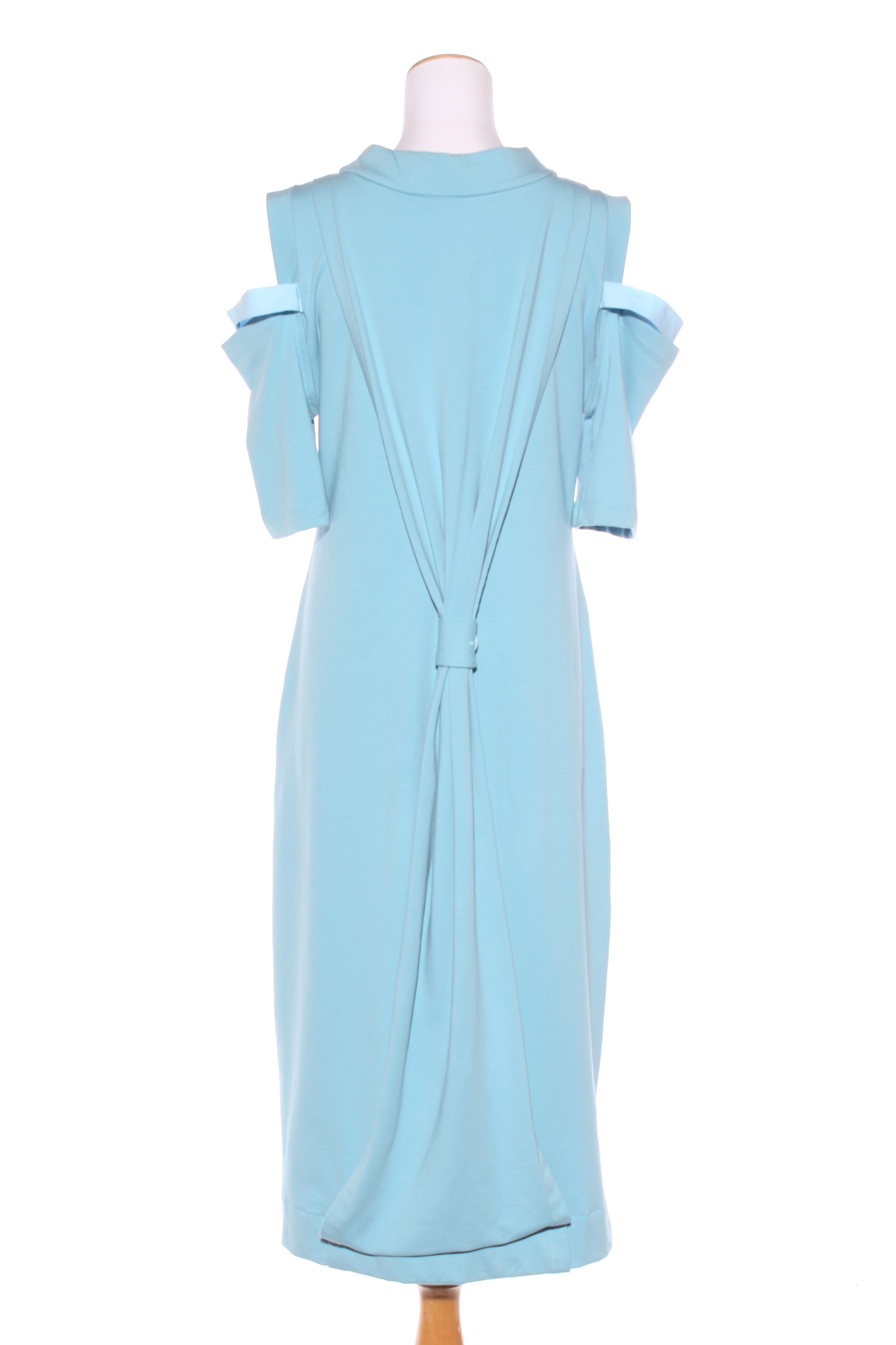 Shop online for preloved designer clothing, shoes, handbags and accessories