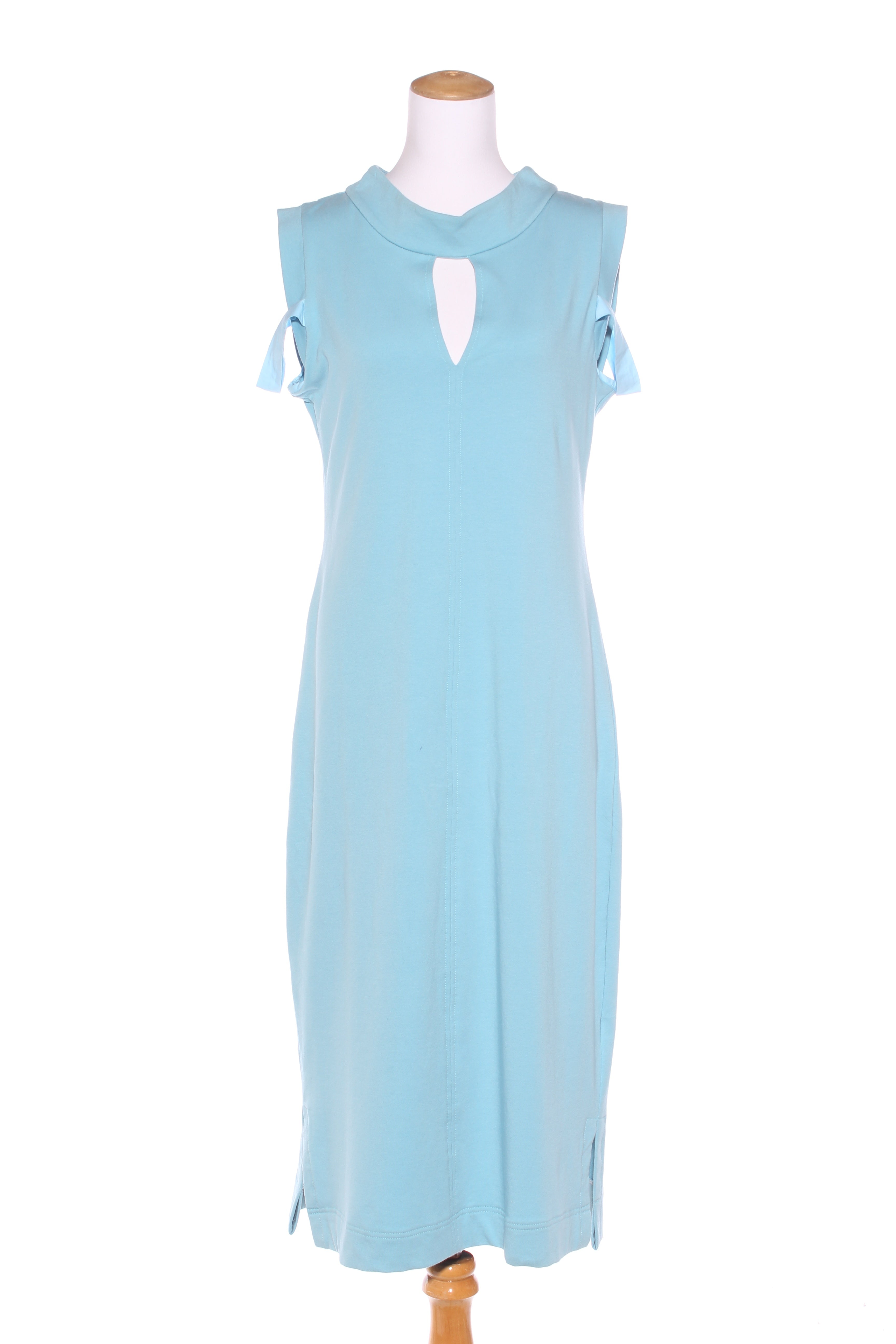 Shop online for preloved designer clothing, shoes, handbags and accessories